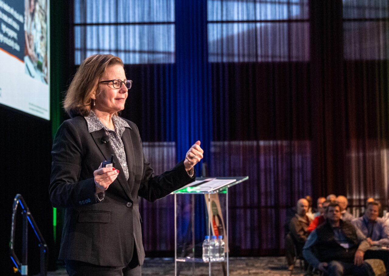 Laura Herring - Business - IMPACT Group